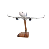 Boeing 757-200 United Mahogany Model - Handcrafted Gift